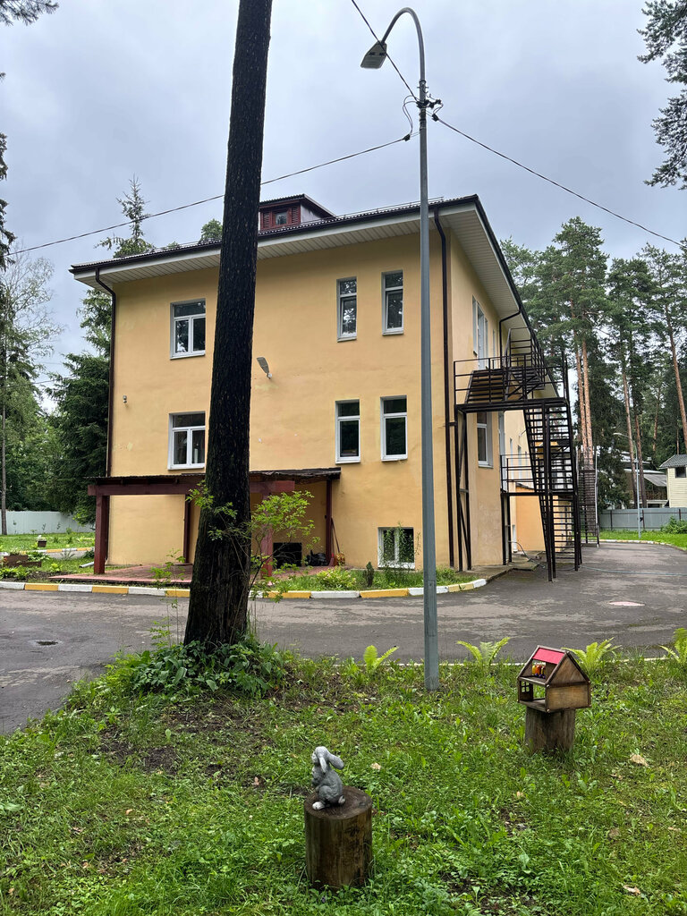 Anaokulları Средняя общеобразовательная школа № 98, здание 5, Moskova ve Moskovskaya oblastı, foto