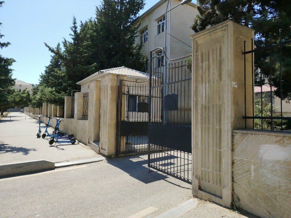 Ortaokul Bineqedi rayonu 276 nomreli tam orta mekteb, Bakü, foto