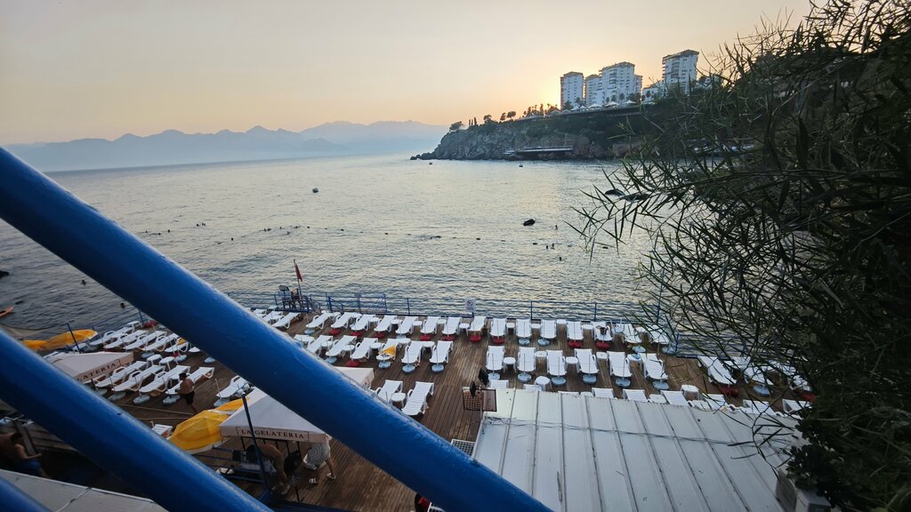 Plaj Konserve Halk Plajı, Antalya, foto