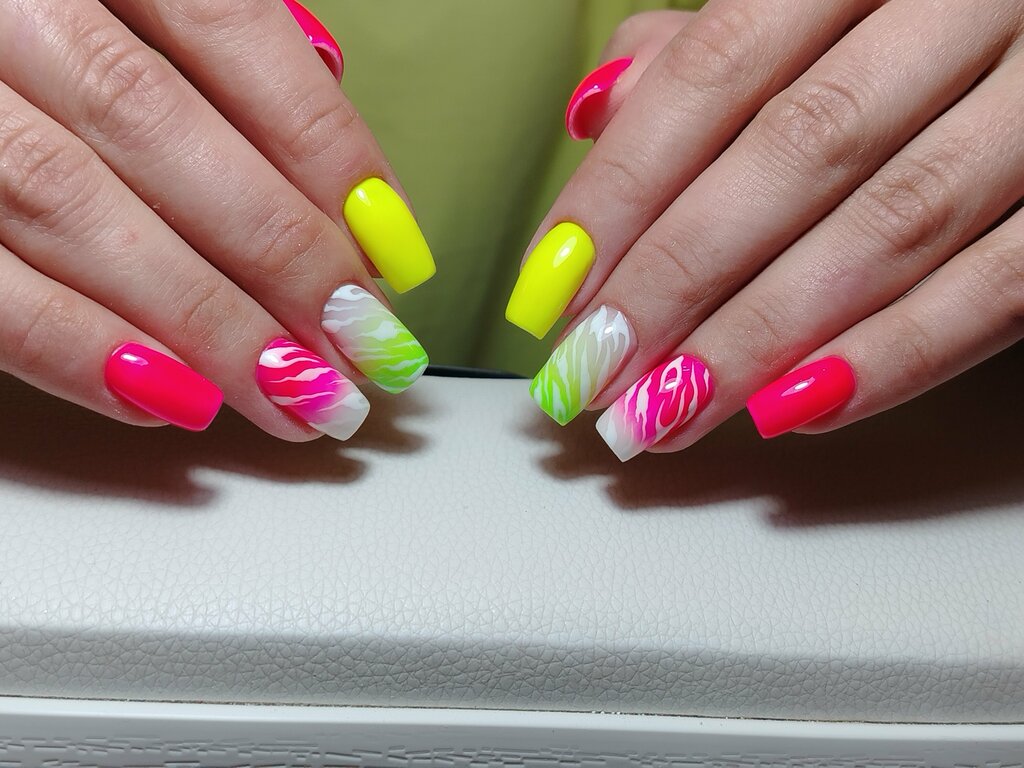 Manikür-pedikür Маникюр/педикюр, Rostov‑na‑Donu, foto