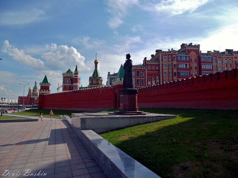 Anıt, heykel Monument to Tsar Fyodor Ivanovich, Yoshkar‑Ola, foto