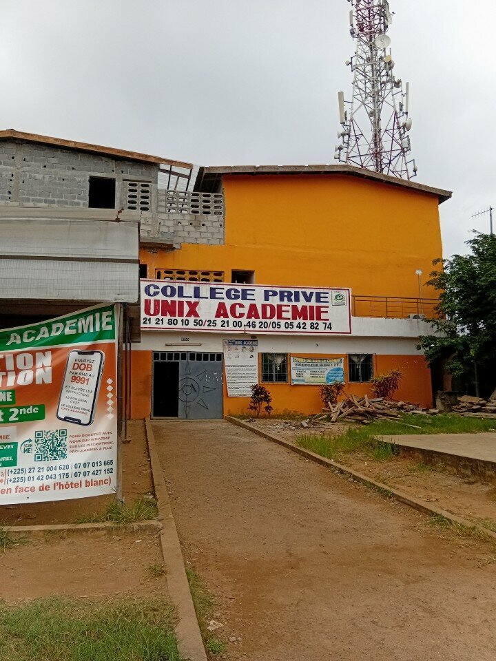 Ortaokul Unix académie d’abobodoume, Abican, foto