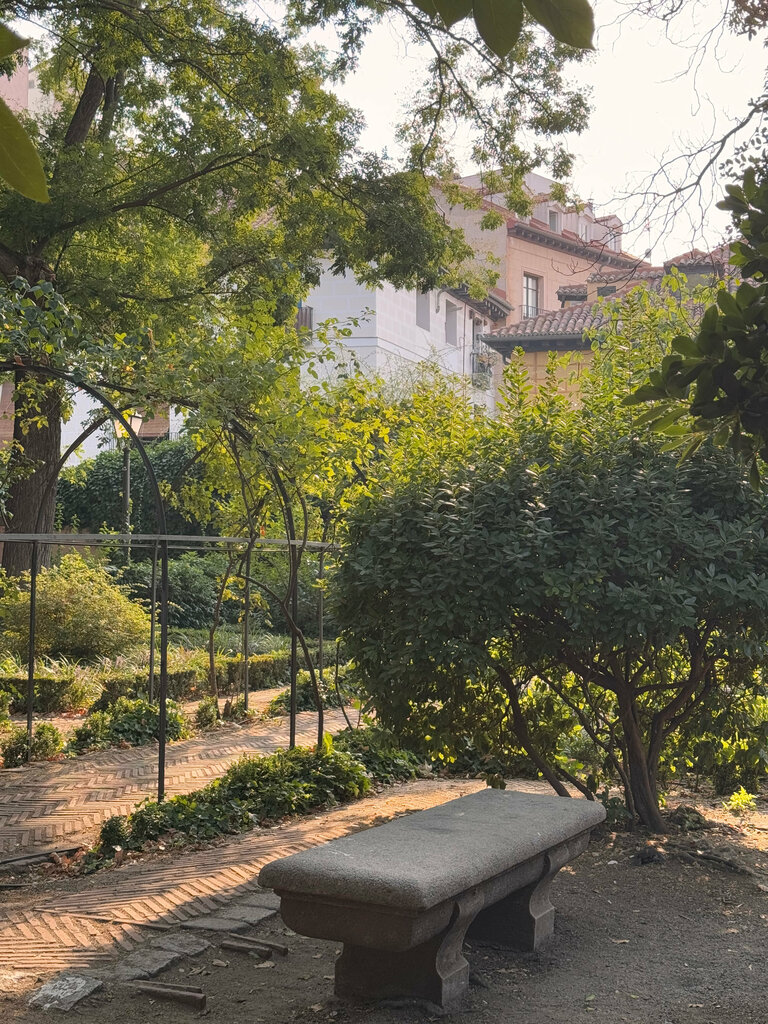 Kültür ve eğlence parkları Jardín del Príncipe de Anglona, Madrid, foto