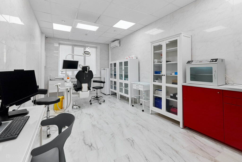 Özel ağız ve diş sağlığı klinikleri ve muayenehaneleri Modnyj Doktor, Briansk, foto