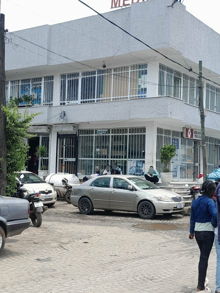 Otomobil servisi Medina Bulding Gofa መዲ ህንጻ ጎፋ, Addis Ababa, foto