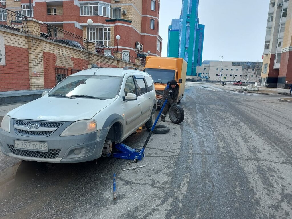 Oto lastik tamiri Шиномонтаж, Surgut, foto