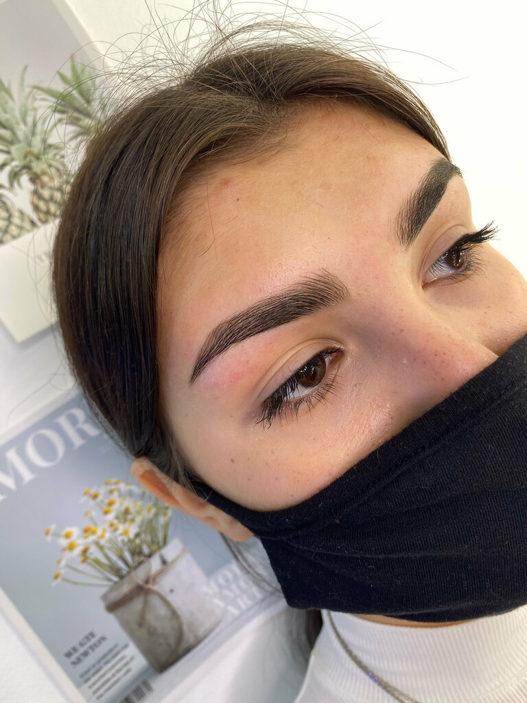 Güzellik salonu L. Brows, Moskova, foto