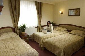 Hotel Adora (İstanbul, Fatih, Hocapaşa Mah., Erdoğan Sok., 14-16), otel  İstanbul'dan