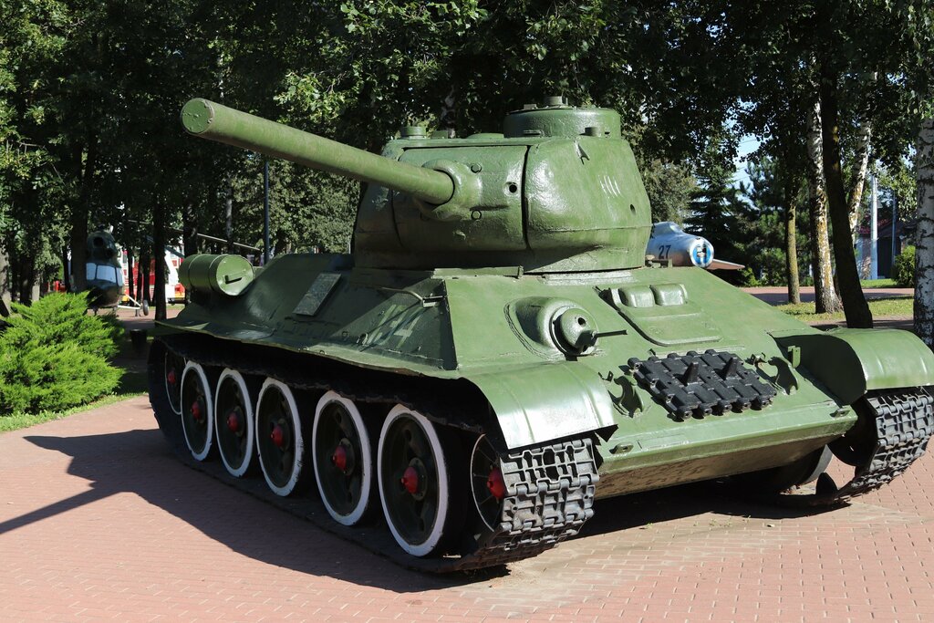 Teknoloji anıtı Танк Т-34-85, Vitebsk, foto