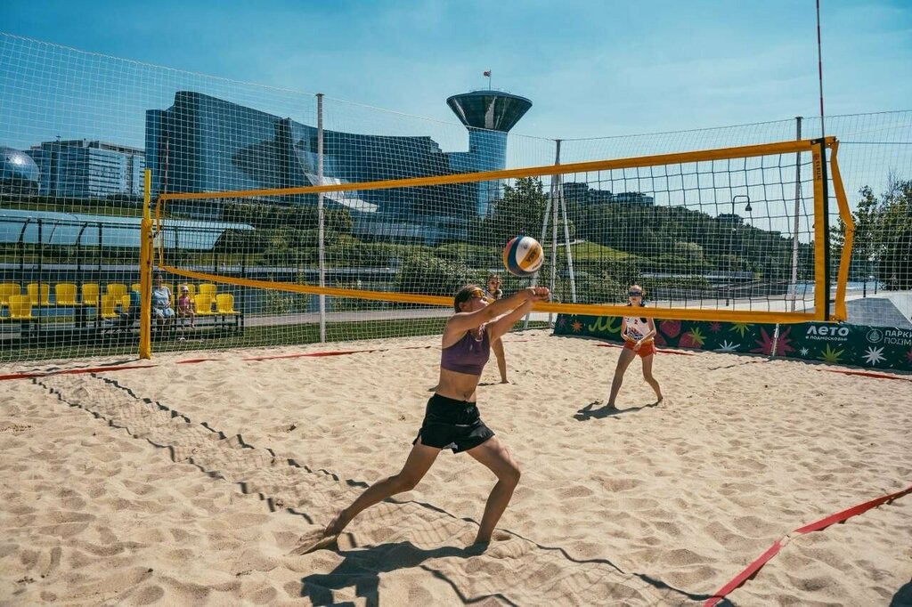 Spor ve eğlence merkezi Открытая волейбольная площадка, Krasnogorsk, foto