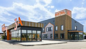 3а Гриль (Tsentralnaya ulitsa No:25А, stanitsa Oktyabrskaya), kafe  Krasnodarski krayından