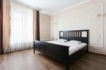 Gerbera apartment (Saltykova-Shchedrina Street No:128), otel  Novosibirsk'ten