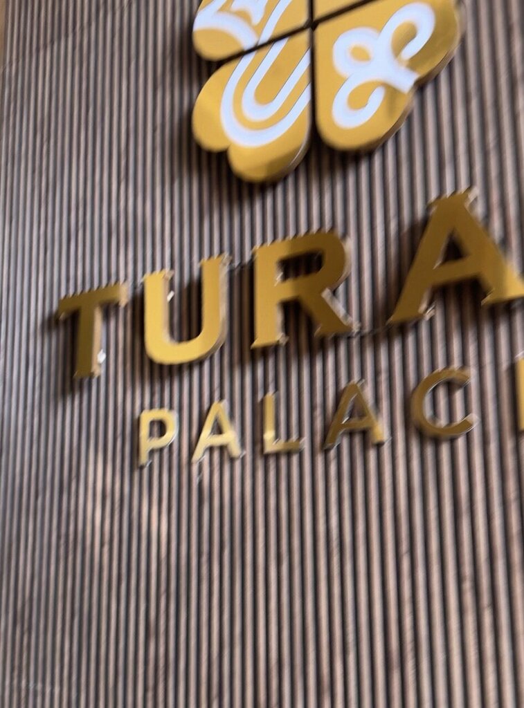 Yeni yerleşim alanlarındaki daireler Turan Palace, Astana, foto