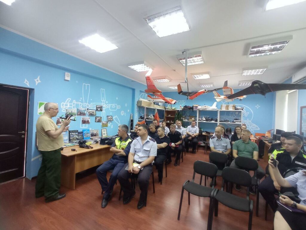 Uçuş kulüpleri Наследники Гагарина, Uglegorsk, foto