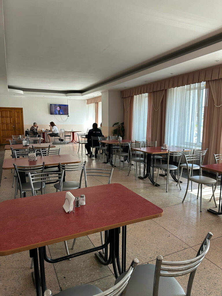 Kafe Kafe Tsentralnoye, Kirovskaya oblastı, foto