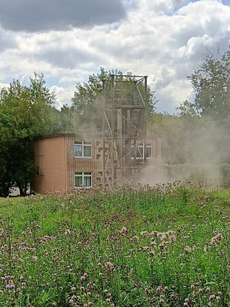 Turistik yerler Парашютная вышка, Moskova, foto