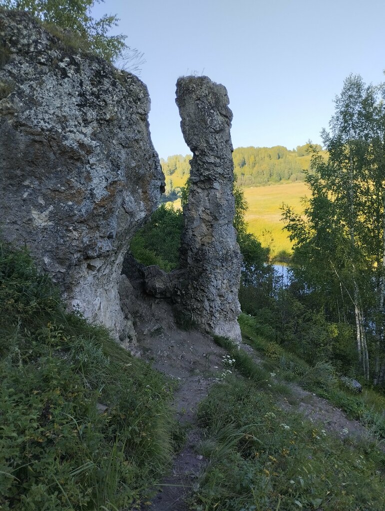 Doğa Скала Часовой, Kirovskaya oblastı, foto