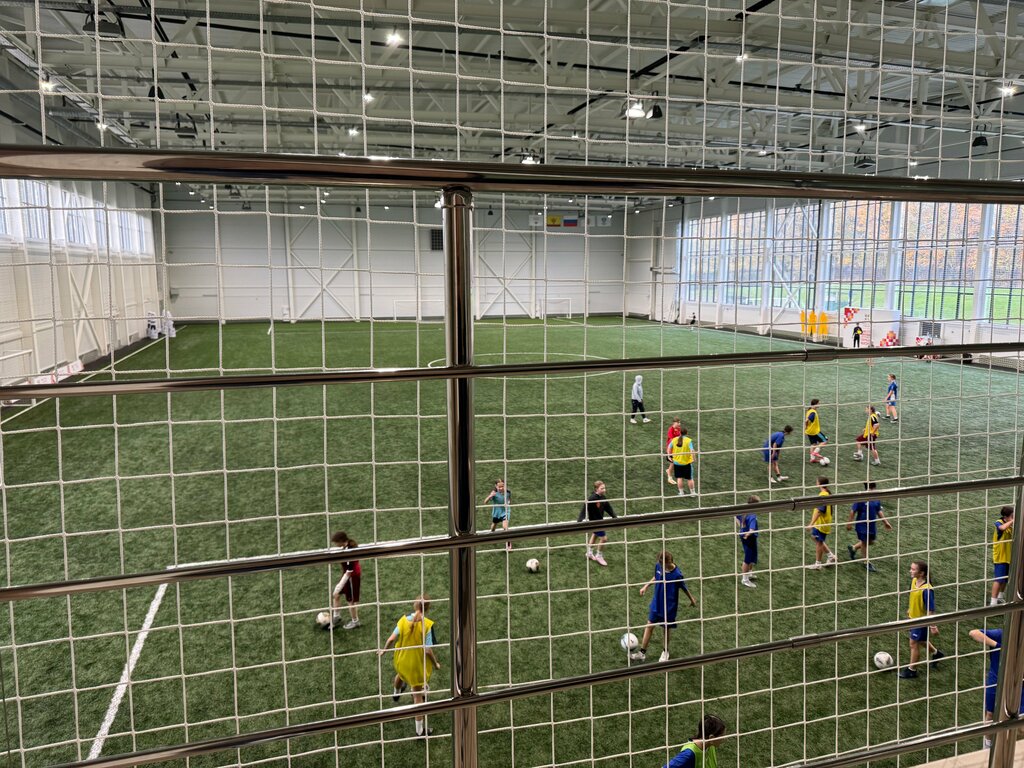 Spor arenası Футбольный манеж, Cheboksary, foto