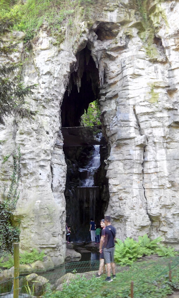 Kültür ve eğlence parkları Parc Des Buttes-chaumont, Paris, foto