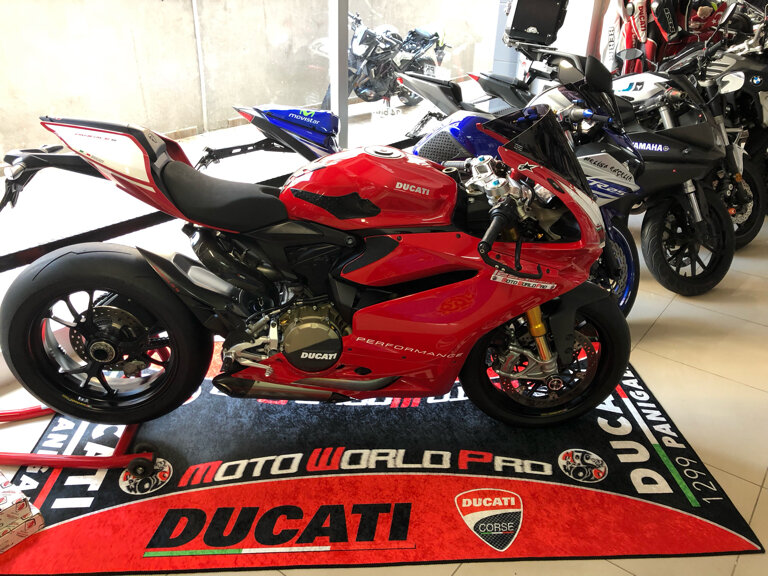 Motosiklet satışı Moto World Pro, İstanbul, foto