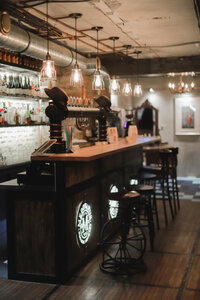 Art Lab Medovarus (Muchnoy Lane No:5, Saint Petersburg), bar  Saint‑Petersburg'dan