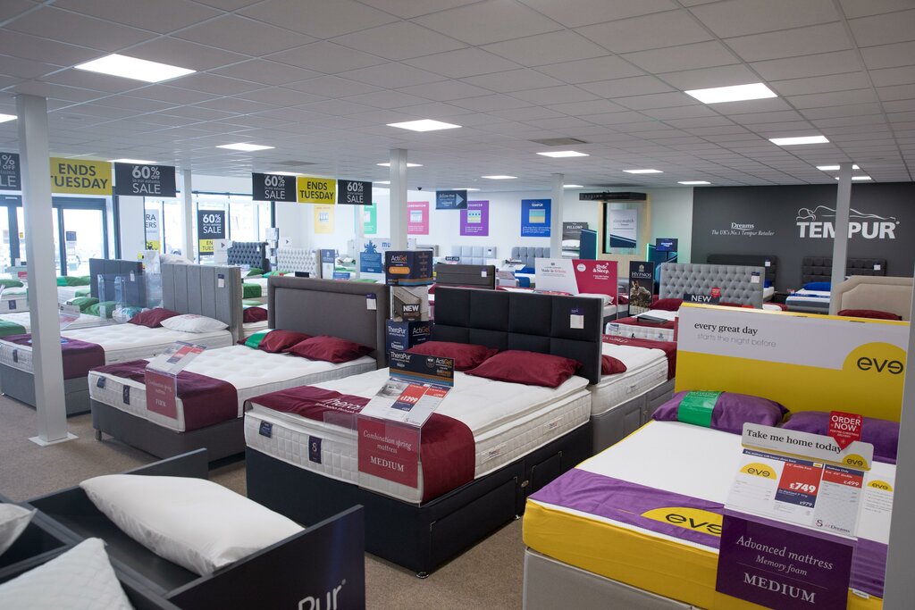 Mobilya mağazaları Dreams Leicester, Leicester, foto