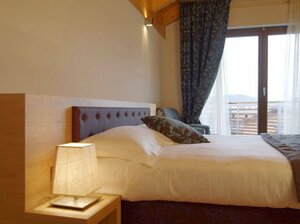 Hotel Natura (Abruzzo, L'Aquila, Contrada Piana Santa Liberata), otel  Abruzzo'dan