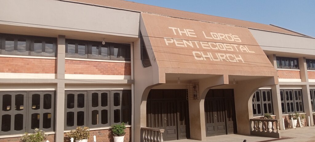 Ortodoks kiliseleri T. L. P. C Worship Block, Akra, foto