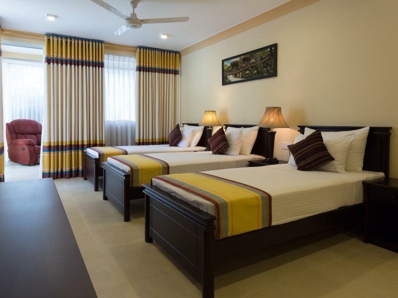 Otel Oak Ray Serene Garden Hotel, Kandy, foto