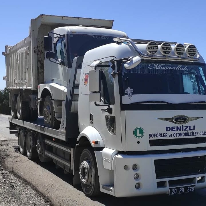 Dernekler, birlikler Denizli Şoförler ve Otomobilciler Esnaf Odası, Denizli, foto