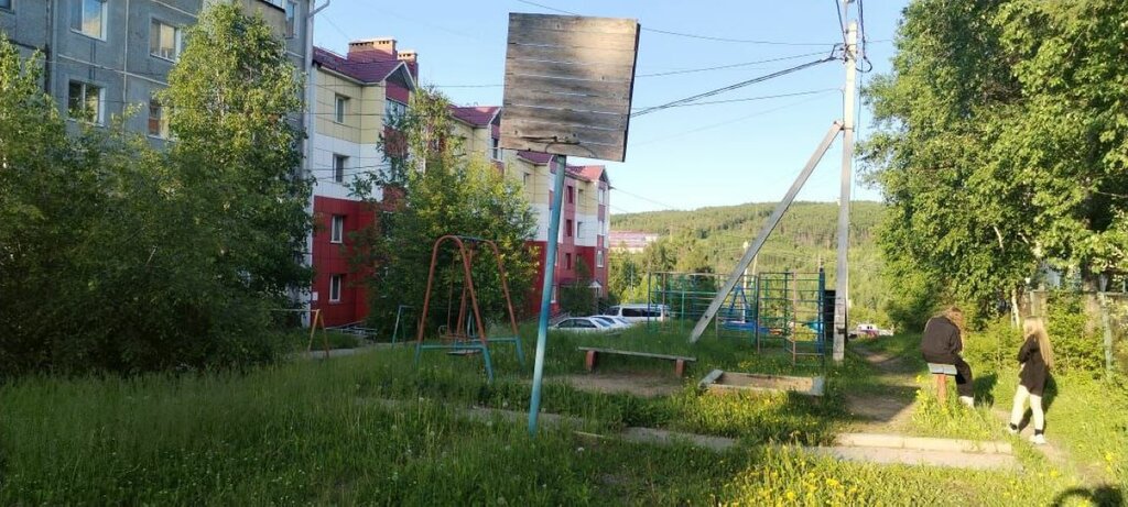 Oyun alanı Playground, Tynda, foto
