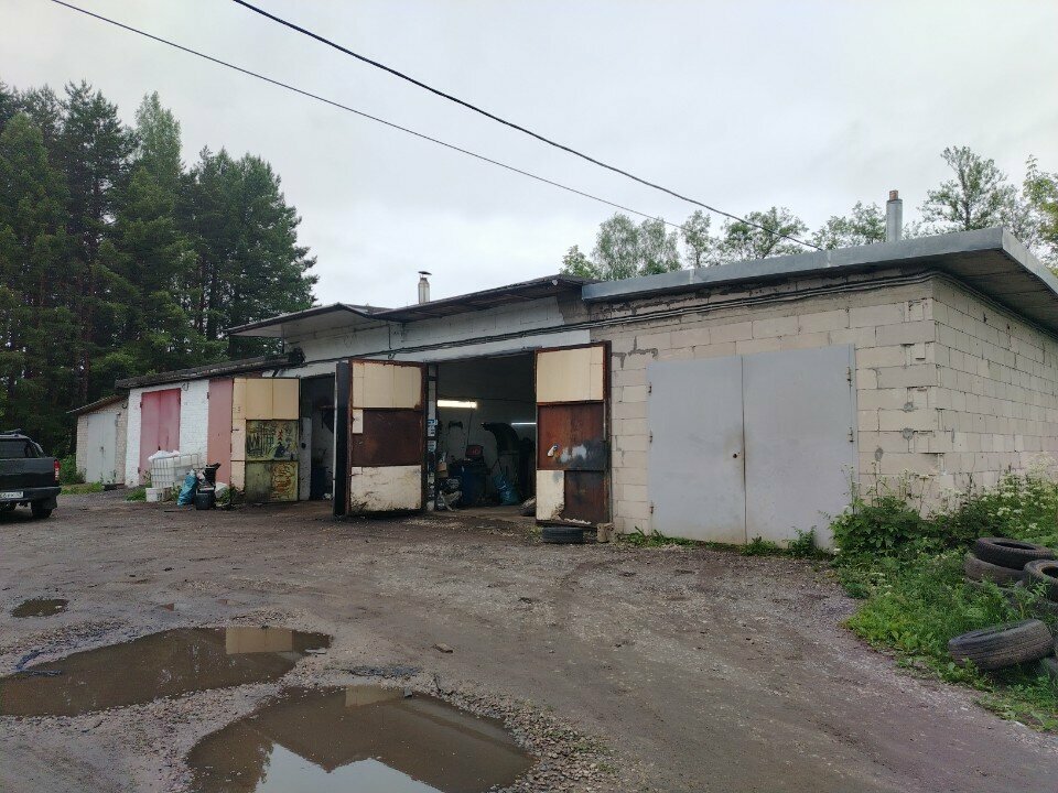 Otomobil servisi Автосервис, Slantsy, foto