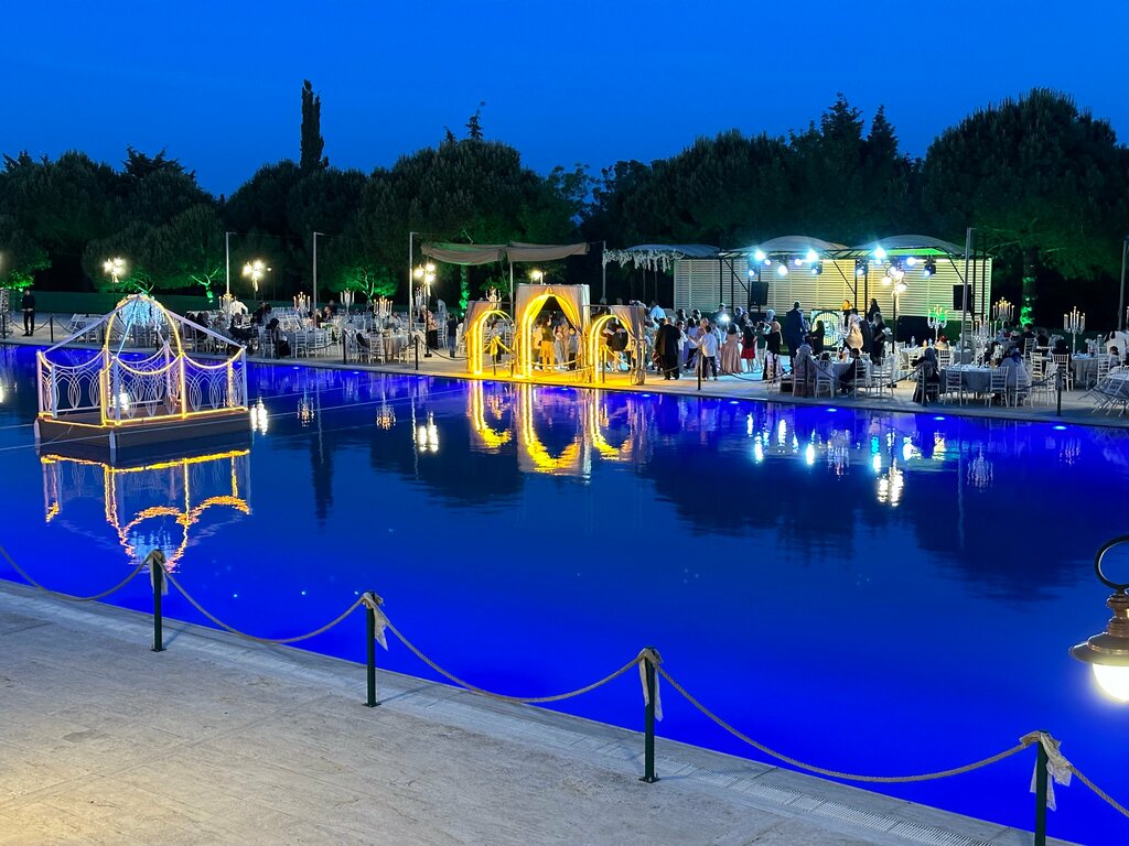 Düğün mağazası Otantik Havuzbaşı Davet, İstanbul, foto
