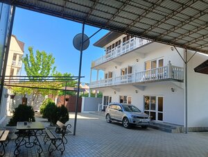 Семейный (Oktyabrskaya ulitsa No:227А, Kheivani Village), otel  Gagra Bölgesi'nden