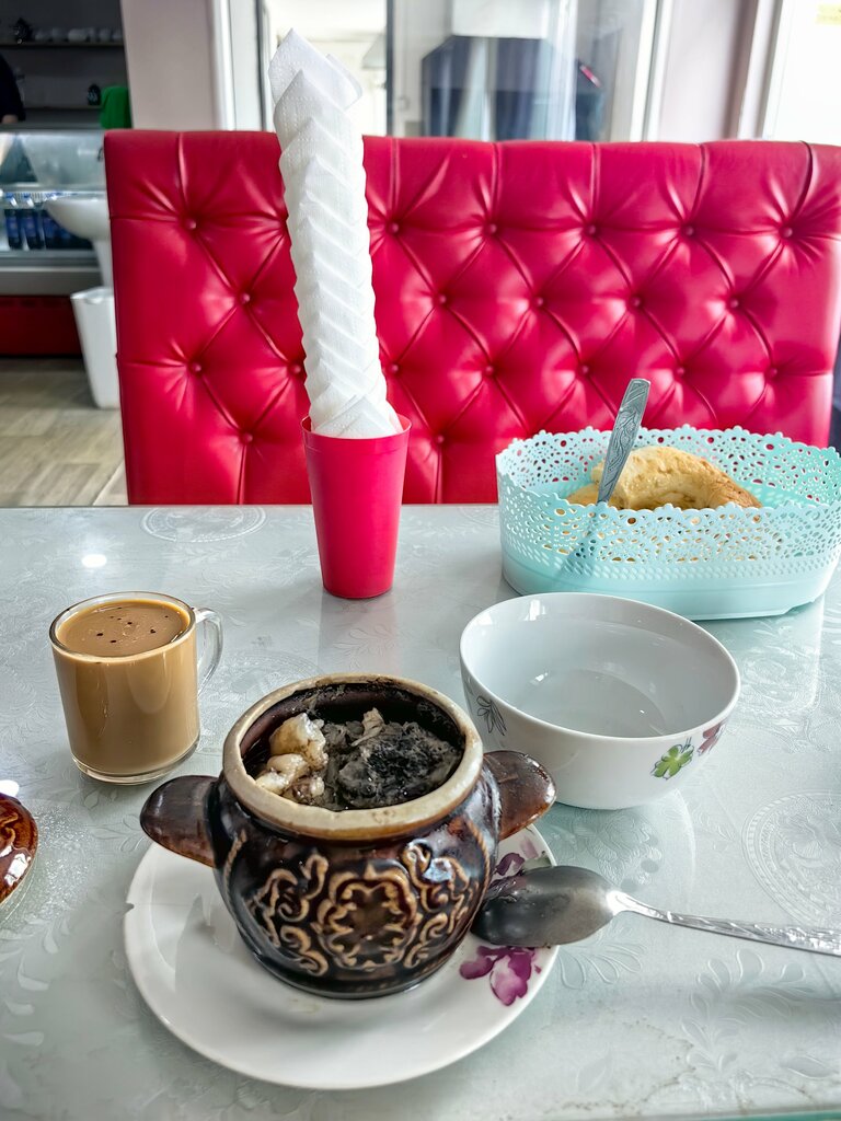 Kafe Нумон, Dmitrov, foto