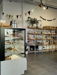 Утром Кофе (ulitsa Akademika Severina No:8/1, posyolok gorodskogo tipa Mirny), kafe  Moskova ve Moskovskaya oblastından