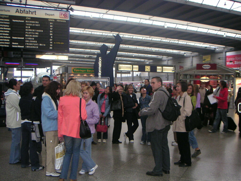 Tren garları München Hauptbahnhof, Münih, foto