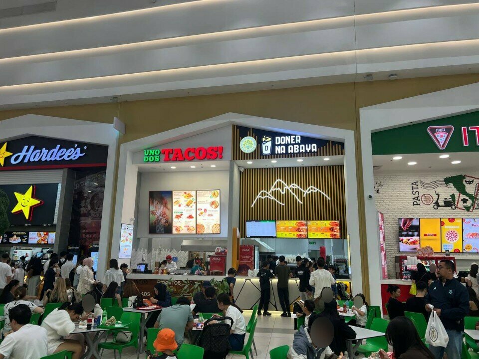 Fast food Doner on Abay, Astana, foto