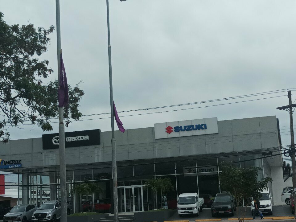 Otomobil satış galerileri Imcruz Center, Santa‑Krus, foto