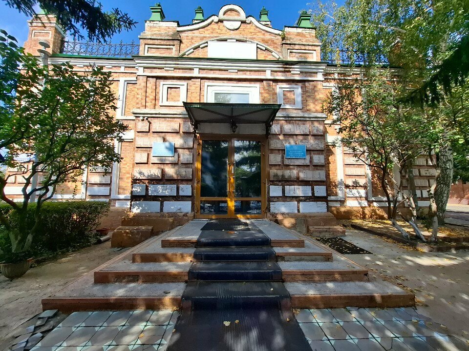 Dini dernekler Tsentralnaya tserkov Yevangelskikh Khristian-baptistov, Omsk, foto
