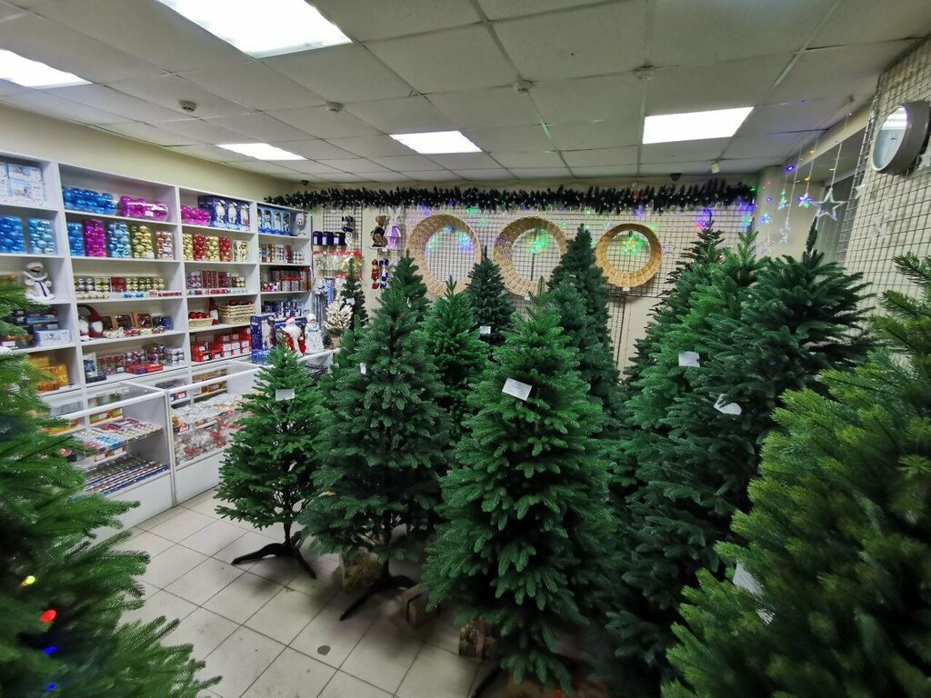 Yapay çam ağaçları ve süsleri Елки-палки, Kopeysk, foto