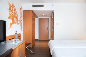 Achat Hotel Heppenheim (Hesse, Bergstraße, Siegfriedstraße, 1), otel  Heppenheim'dan