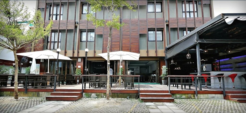 Otel Basic Line Hotel at Loikroh, Chiang Mai, foto