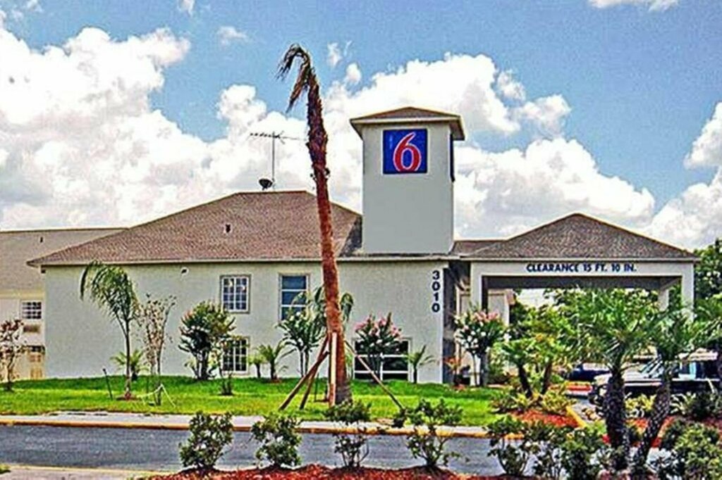 Otel Motel 6 Pasadena, Pasadena, foto