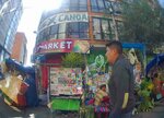 Kiosks (Department of La Paz, Provincia Murillo, La Paz, Avenida Illampu, 810), gazete bayi  La Paz'dan