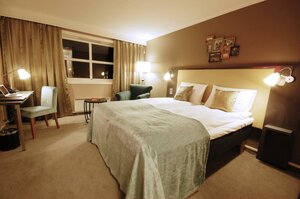 Scandic Bryggen (Vågen No:1), otel  Honningsvåg'dan