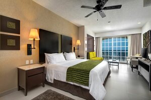 Hotel Marina El Cid SPA and Beach Resort All Inclusive (Boulevard El Cid Unidad 15), otel  Quintana Roo Eyaleti'nden
