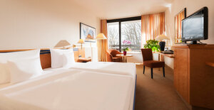 Dorint Hotel & Sportresort Arnsberg/Sauerland (North Rhine-Westphalia, Hochsauerlandkreis, Zu den drei Bänken), otel  Kuzey Ren‑Vestfalya'dan