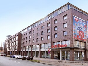 Dormero Hotel Hannover – Langenhagen Airport (Lower Saxony, Region Hannover, Walsroder Straße, 105), otel  Langenhagen'dan