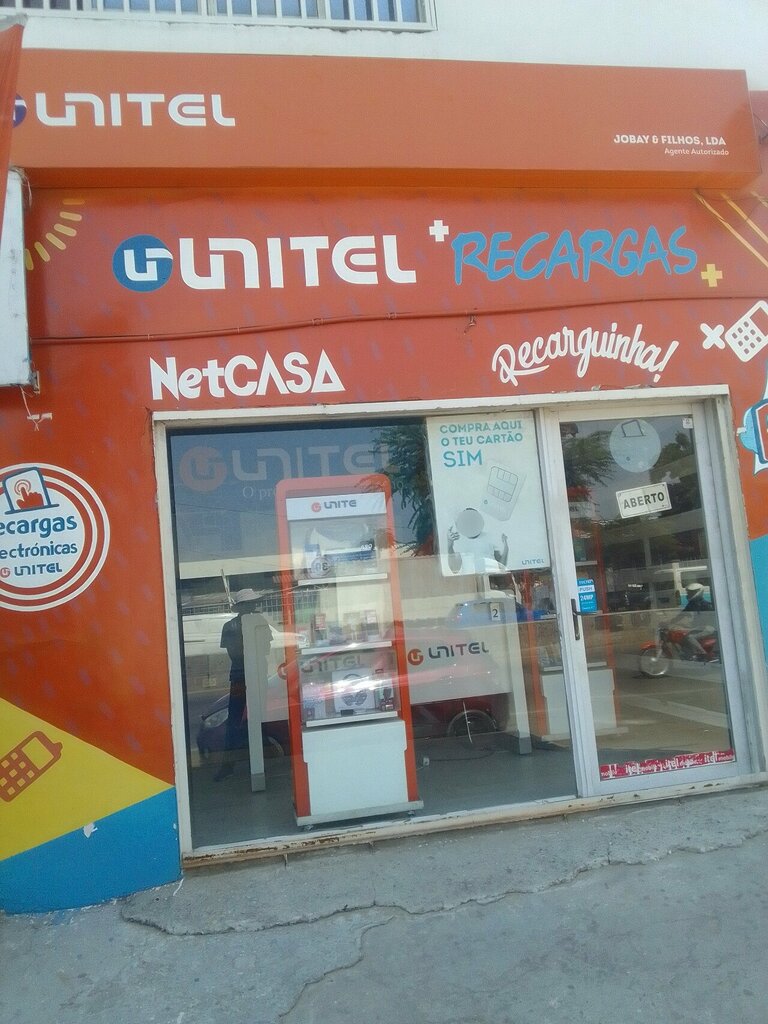 Cep telefonu ve aksesuarları satış mağazaları Unitel, Loanda, foto
